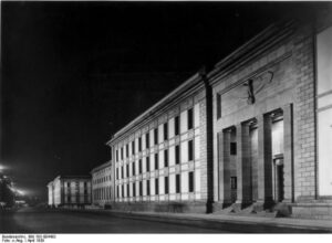 Hermann Hoth - Generaloberst in WK2 | Frag Machiavelli